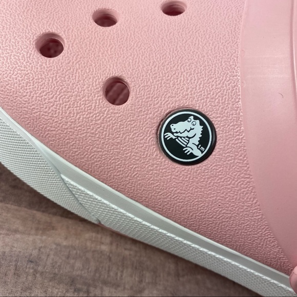 CROCS | Shoes | Brand New Pink And White Crocs | Poshmark